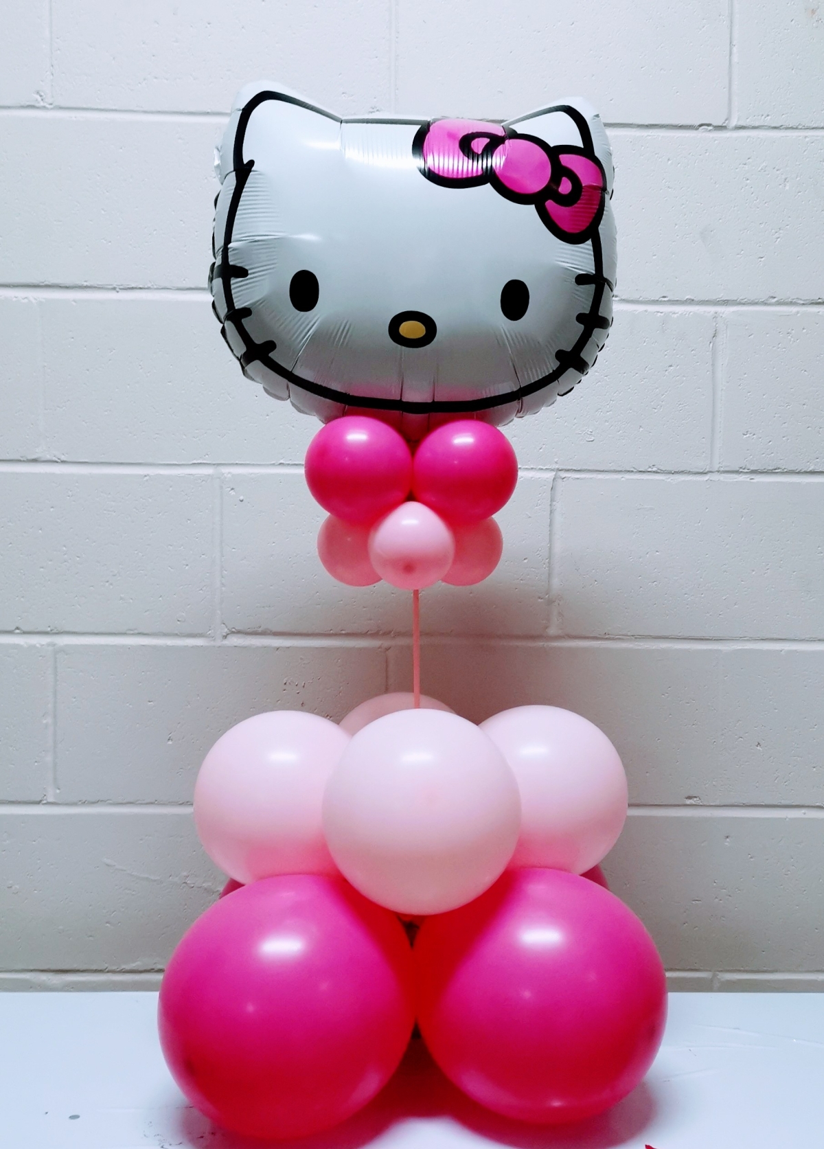 Hello Kitty Balloon Bouquet balloons vancouver JC Balloon Studio